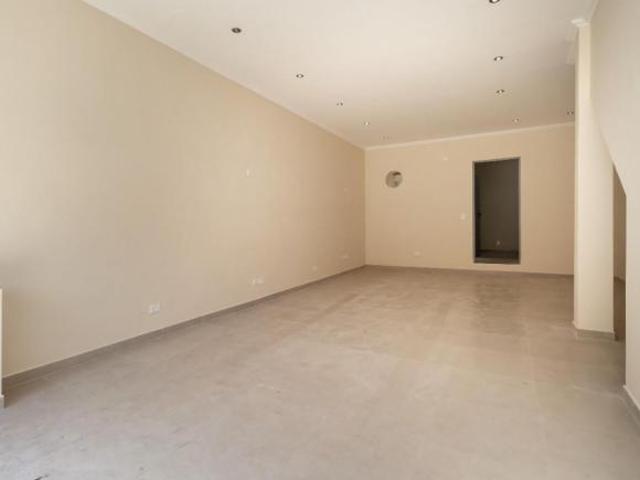 Casa tipo para venda, 130m²