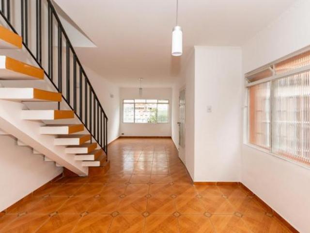 Casa tipo para venda com 3 quartos, sendo 1 suíte, 120m²