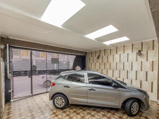 Casa tipo para venda com 3 quartos, sendo 1 suíte, 139m²