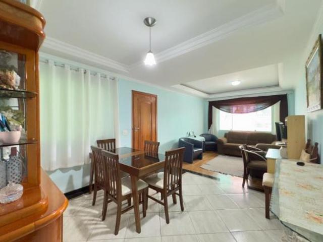 Casa tipo para venda com 3 quartos, sendo 1 suíte, 167m²