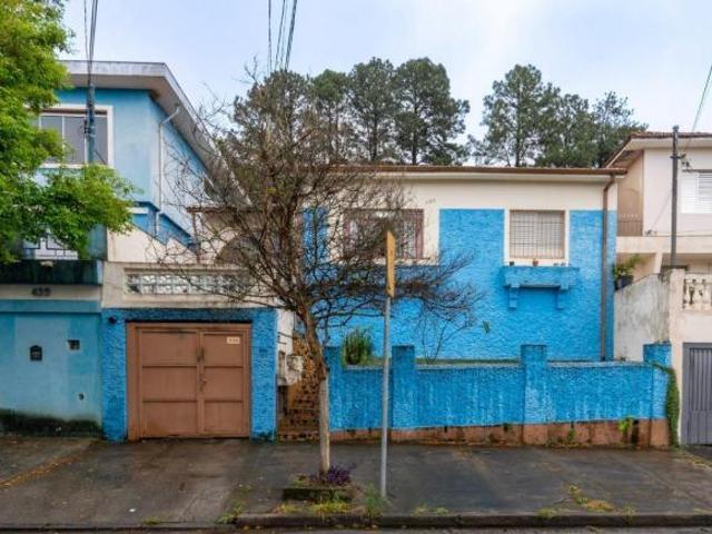 Casa tipo para venda com 3 quartos, 149m²
