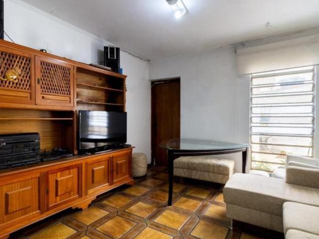 Casa tipo para venda com 3 quartos, 149m²