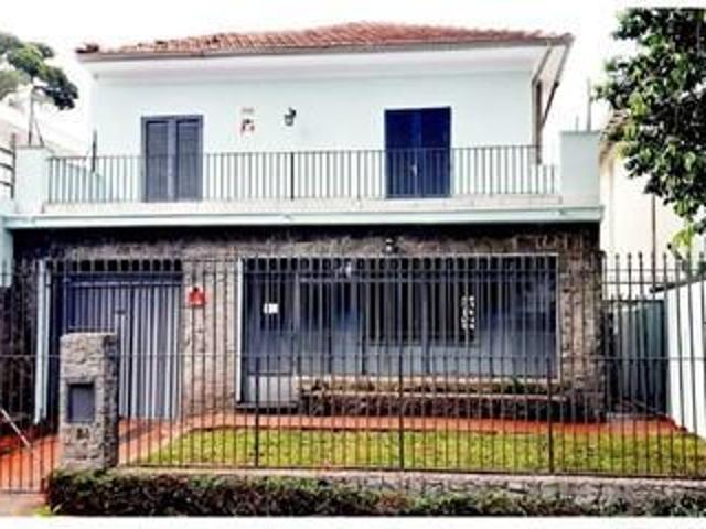 Casa tipo para venda com 3 quartos, 250m²