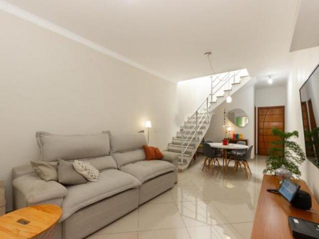 Casa tipo para venda com 3 quartos, 85m²