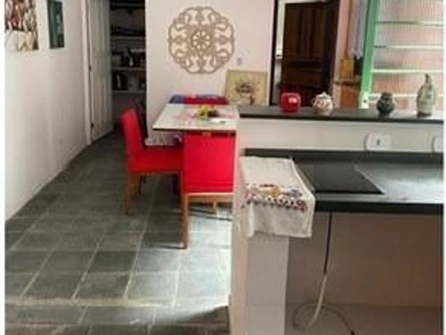 Casa tipo para venda com 1 quarto, sendo 1 suíte, 268m²