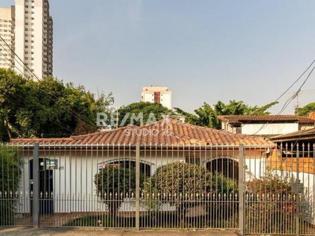 Casa tipo para venda com 2 quartos, 148m²