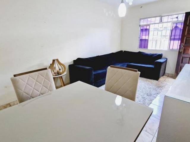 Casa tipo para venda com 2 quartos, 170m²
