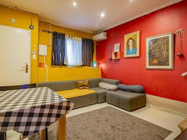 Casa tipo para venda com 2 quartos, 120m²