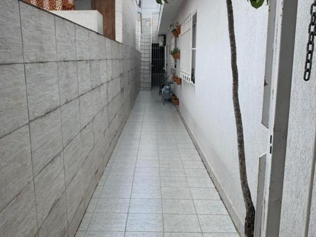 Casa tipo para venda com 2 quartos, 125m²