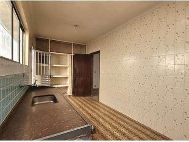 Casa tipo para venda com 2 quartos, 227m²