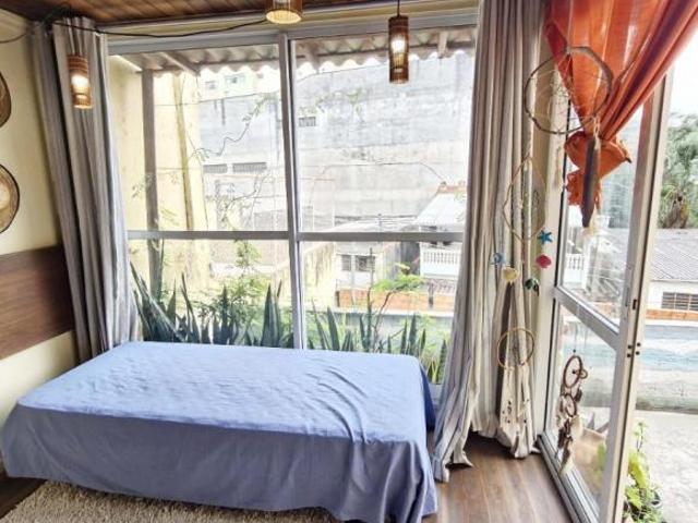Casa tipo para venda com 2 quartos, 61m²