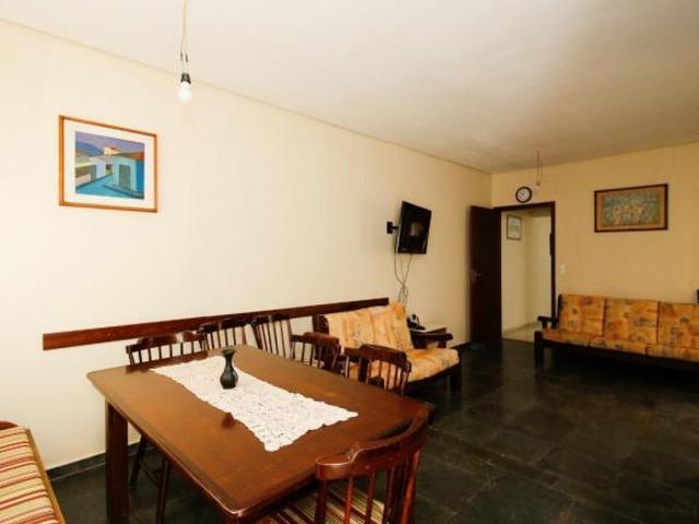 Casa tipo para venda com 2 quartos, 94m²