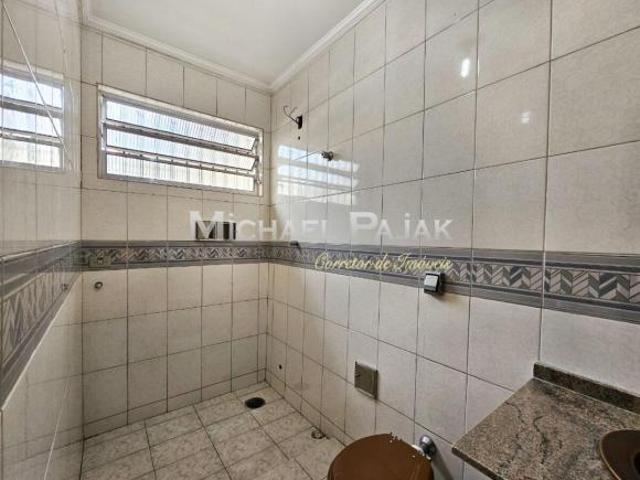 Casa tipo para venda com 4 quartos, sendo 1 suíte