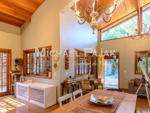 Casa tipo para venda com 4 quartos, sendo 2 suítes Michael Pajak 11 99996 4550