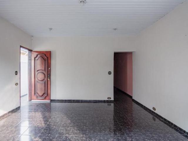 Casa tipo para venda com 4 quartos, 200m²