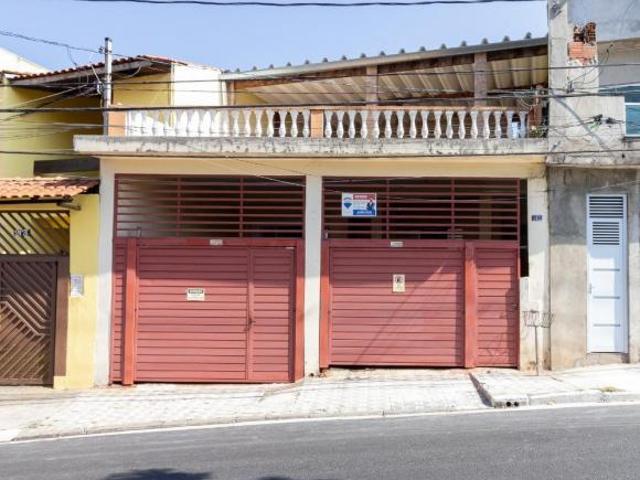 Casa tipo para venda com 5 quartos, 217m²