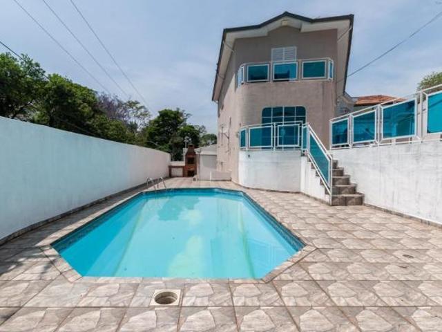 Casa tipo para venda com 5 quartos, 388m²