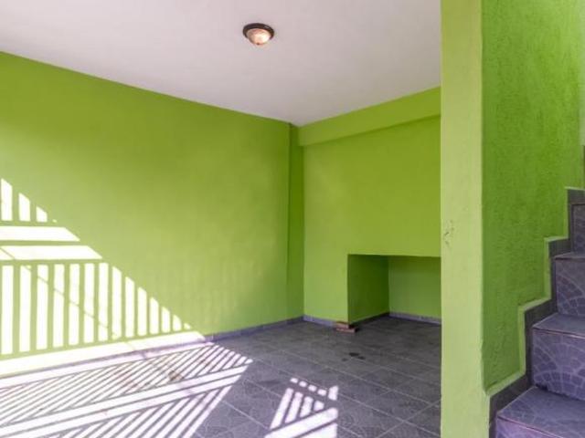 Casa tipo para venda em Vila Mangalot com 3 quartos, 100m²