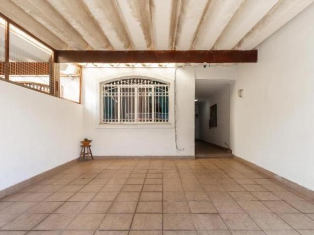 Casa tipo para venda em Vila Marari com 3 quartos, sendo 1 suíte, 130m²