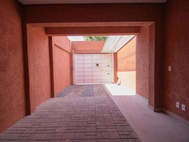 Casa tipo para venda em Vila Dom Pedro I com 3 quartos, sendo 2 suítes, 200m²