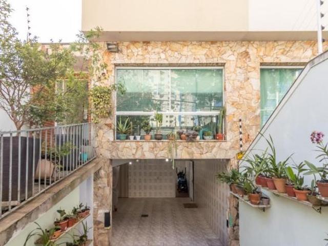 Casa tipo para venda em Vila Guarani Z Sul com 3 quartos, sendo 1 suíte, 161m²