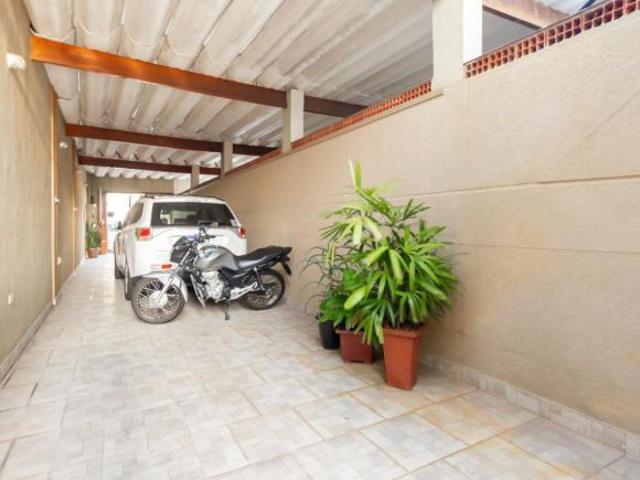 Casa tipo para venda em Vila Guedes com 3 quartos, sendo 1 suíte, 132m²