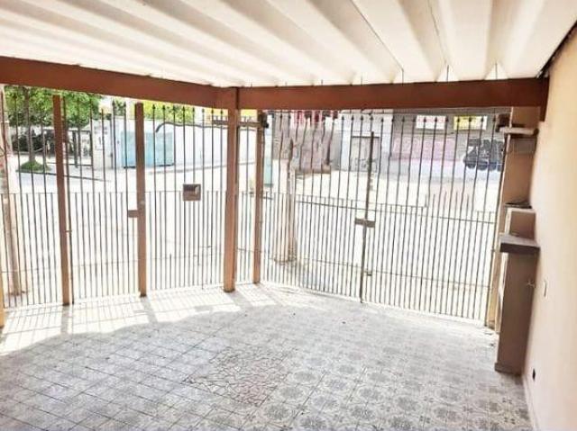 Casa tipo para venda em Vila Gertrudes com 5 quartos, sendo 2 suítes, 120m²