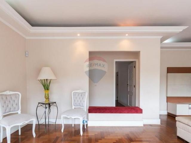 Casa tipo para venda em Vila Ipojuca com 4 quartos, sendo 1 suíte, 317m²