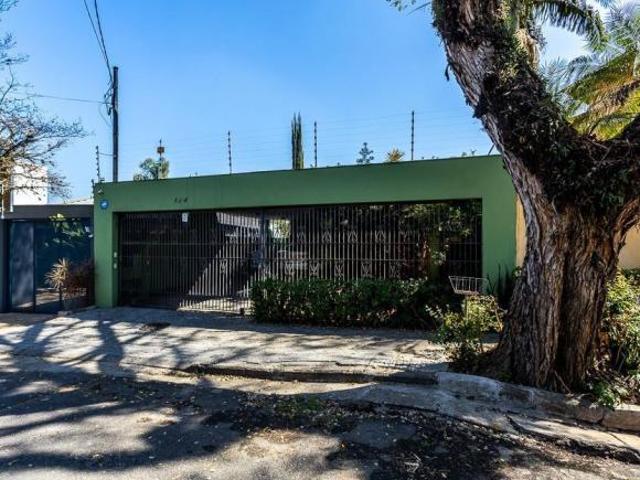 Casa tipo para venda em Vila Romana com 4 quartos, sendo 1 suíte, 428m²