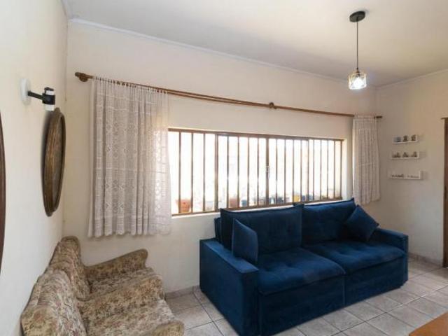 Casa tipo para venda em Vila Zat com 2 quartos, sendo 1 suíte, 185m²