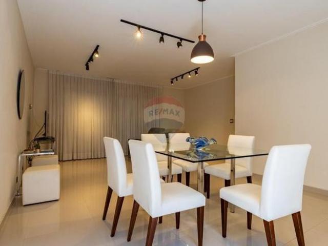 Casa tipo para venda em Brooklin Paulista com 3 quartos, sendo 1 suíte, 190m²