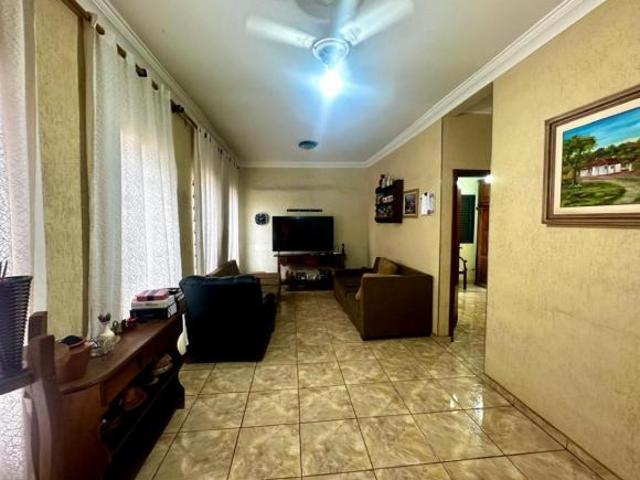 Casa tipo para venda em Campos Elíseos com 3 quartos, 190m²