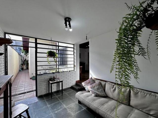 Casa tipo para venda em Cupecê com 2 quartos, sendo 1 suíte, 187m²