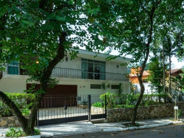 Casa tipo para venda em Jardim Marajoara com 4 quartos, sendo 4 suítes, 665m²