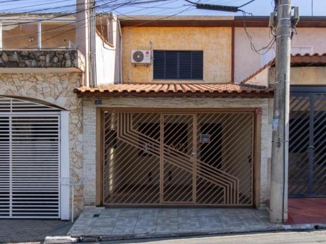 Casa tipo para venda em Jardim Santa Mena com 3 quartos, 142m²