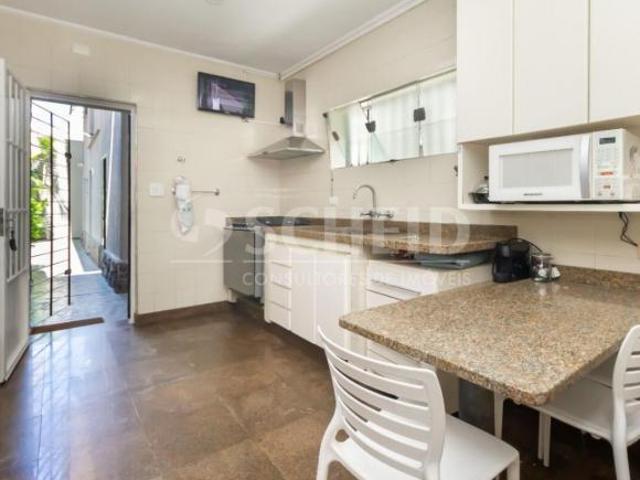 Casa tipo para venda em Jardim Paulistano com 4 quartos, sendo 1 suíte, 300m²