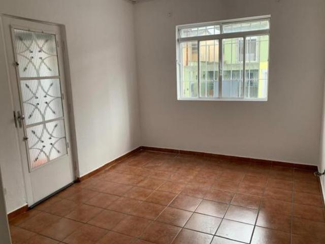 Casa tipo para venda em Jardim Trussardi com 1 quarto, 100m²