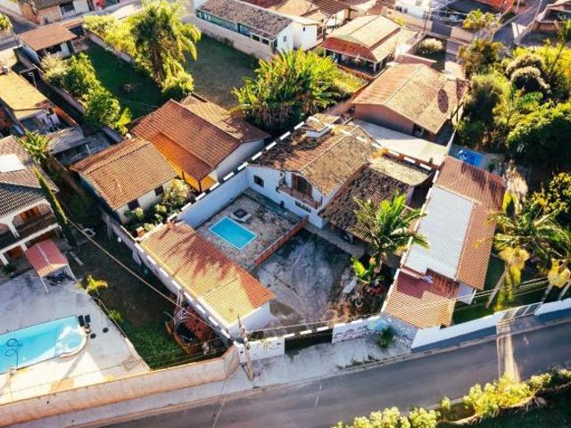 Casa tipo para venda em Parque Corrupira Etapa 1 com 3 quartos, sendo 1 suíte, 291m²