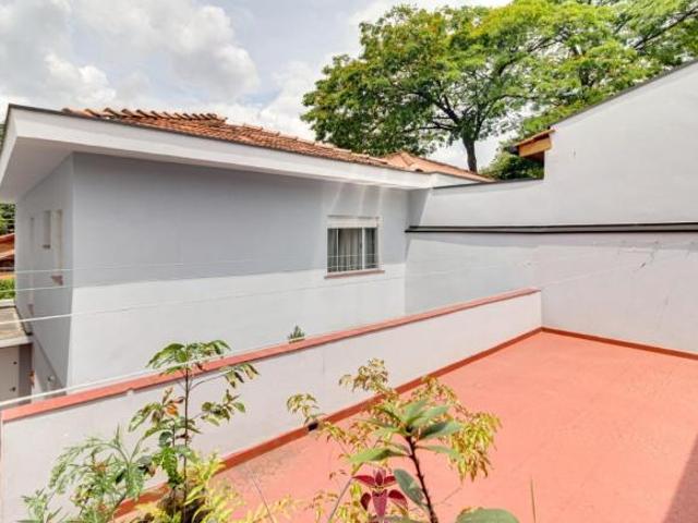 Casa tipo para venda em Planalto Paulista com 3 quartos, sendo 1 suíte, 189m²