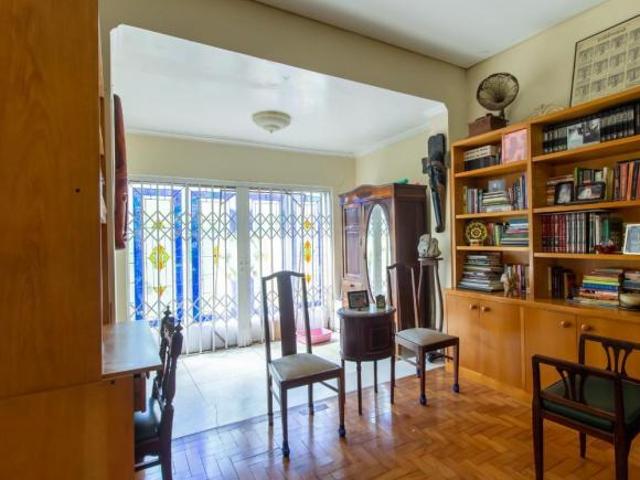 Casa tipo para venda em Planalto Paulista com 3 quartos, sendo 2 suítes, 283m²