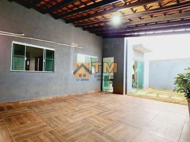 Casa toda na Laje, com Estrutura para mais 1 Pavimento