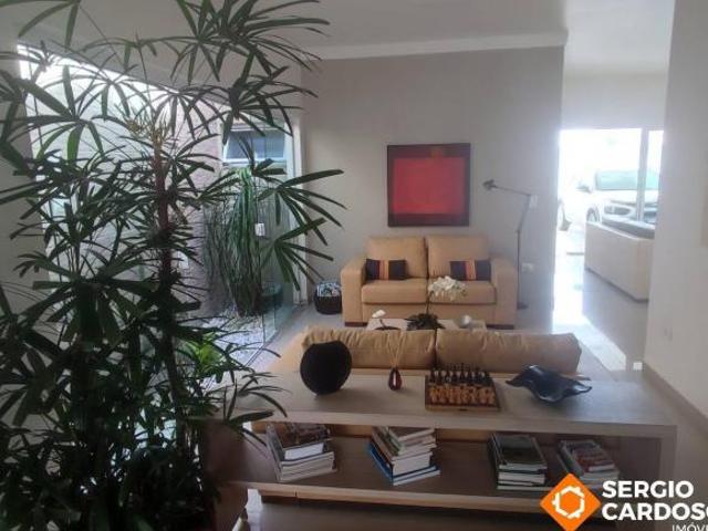 CASA TOP 3 QUARTOS ÓTIMO ACABAMENTO LOCAL NOBRE 150 M MAR ITANHAÉM SP
