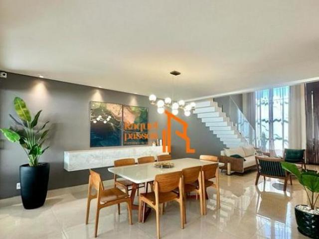 Casa Top de 03 Suítes em Arniqueiras