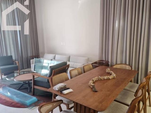 CASA TOTALMENTE MOBILIADA À VENDA NO CONDOMÍNIO GRAN VILLE SÃO VENÂNCIO – I