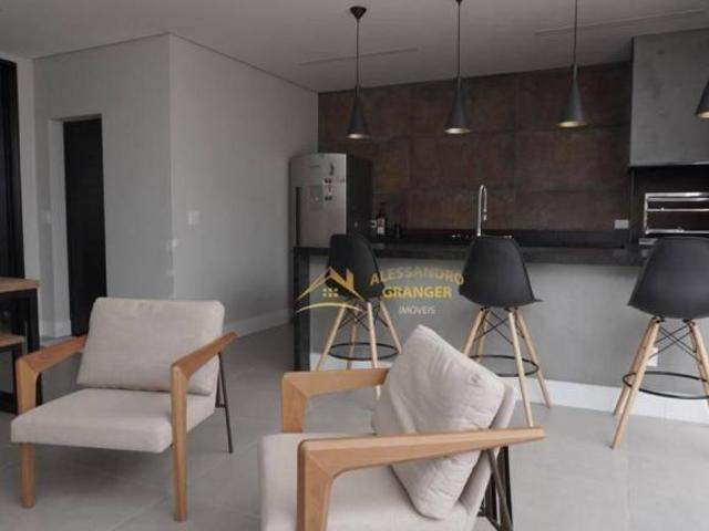 CASA TOTALMENTE MOBILIADA E FINAMENTE DECORADA A VENDA NO CONDOMÍNIO ARUÃ BRISAS EM MOGI DAS CRUZES