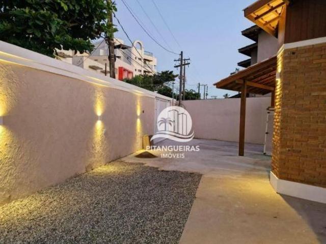 Casa totalmente reformada, 3 quartos sendo 1 suíte, 200 mts da praia da Enseada na região da Brunell