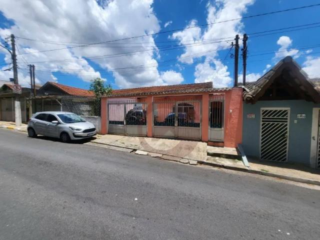 Casa totalmente Térrea com 2 dormitórios à venda, 70 m² por R$ 600.000 Super Quadra Morumbi São
