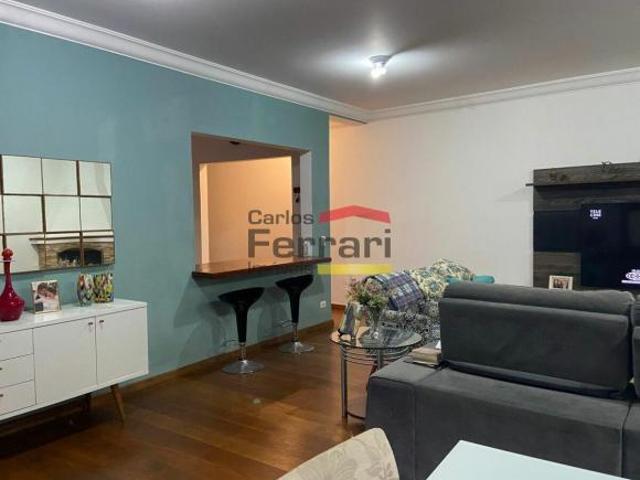 CASA TOTALMENTE TÉRREA EM JARDIM KHERLAKIAN
