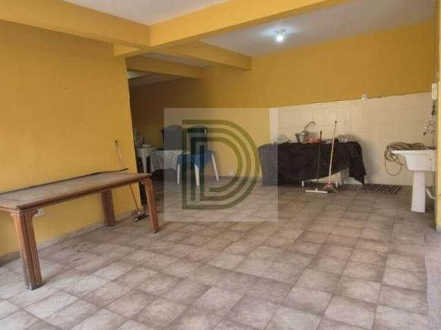 Casa Totalmente Térrea em Taboão da Serra Próxima ao Parque das Hortências