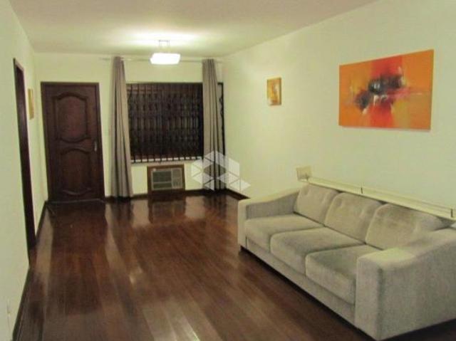 Casa Tradicional Disponível para Venda Jardim São Pedro, Porto Alegre
